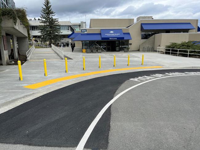VIU Welcome Centre ramp replacement | Vancouver Island University | Canada